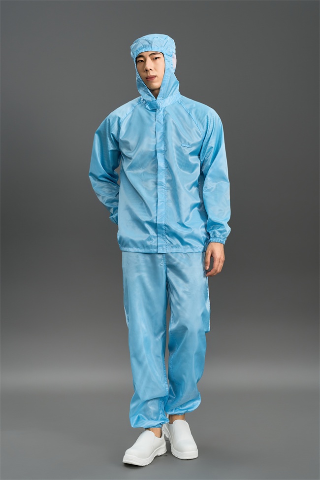 Cleanroom two-piece suit