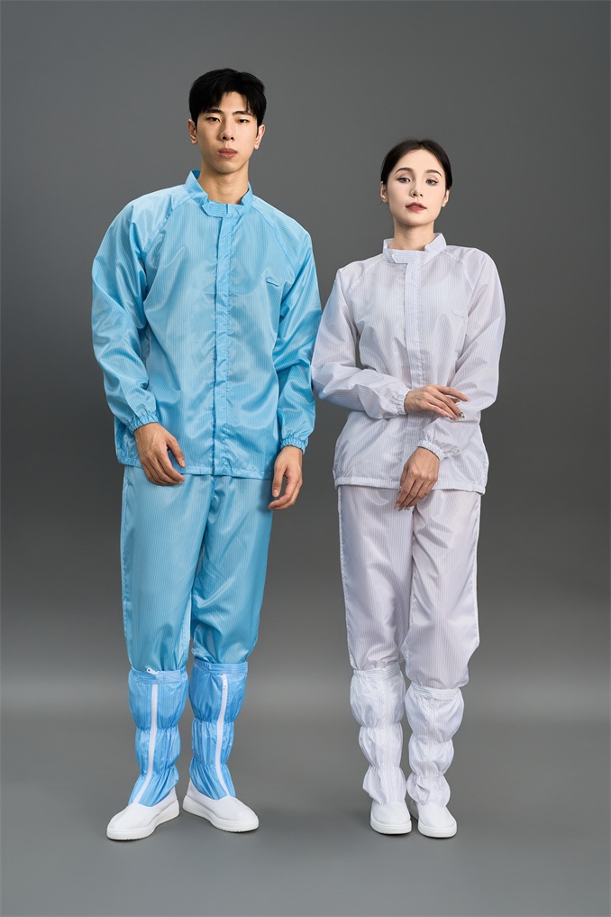 Cleanroom two-piece suit